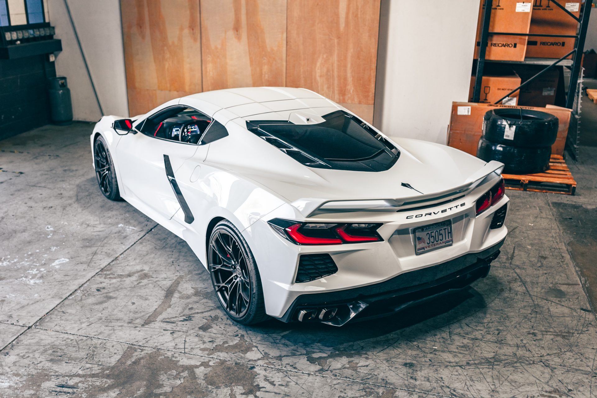 Arctic White C8 Corvette Lowered on VR Forged D01 Wheels | VR Forged